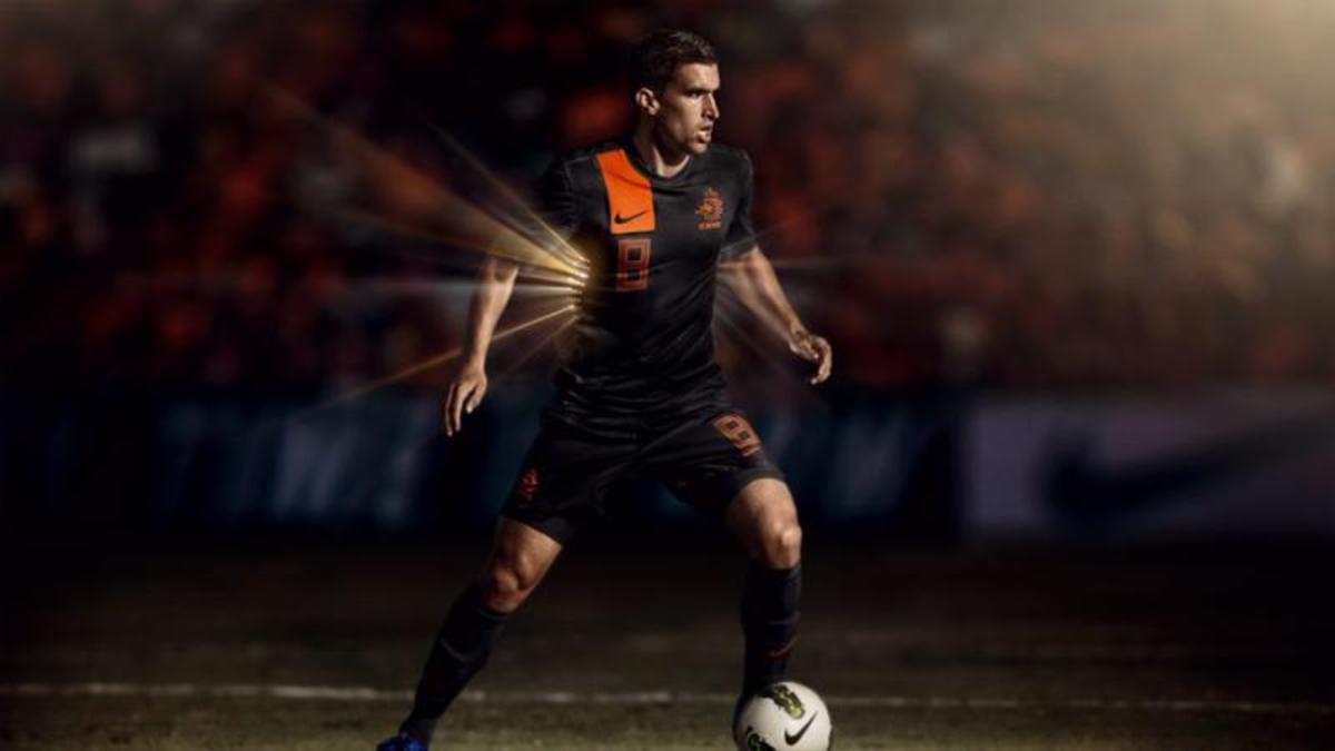 Nieuw uitshirt Oranje