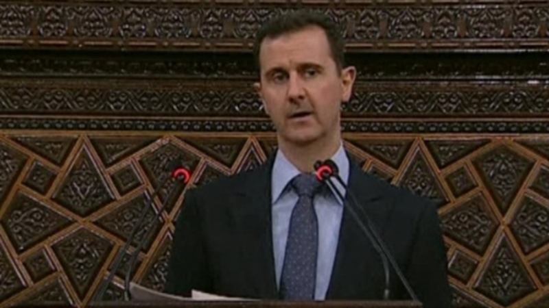 President van Syrië geeft zeldzame toespraak