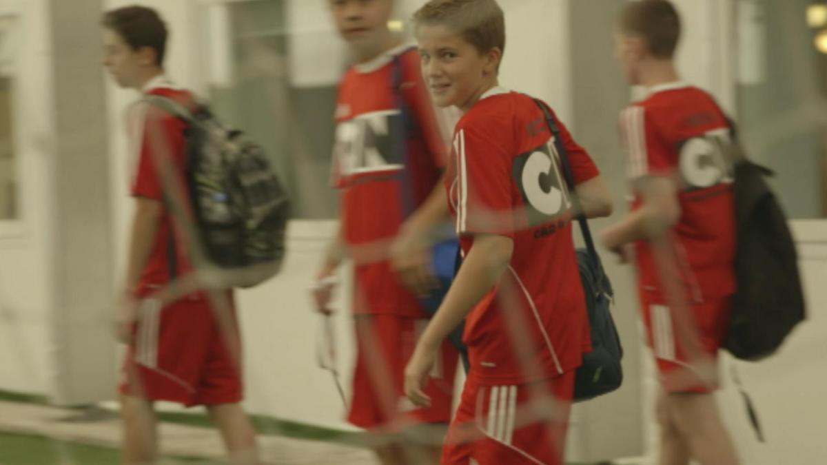 Rick (13) traint bij Arsenal