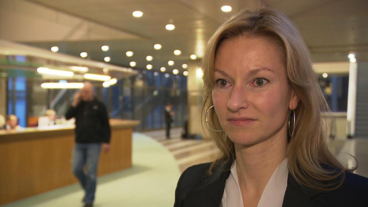 PVV: Teeven kan nu al zelf beslissen