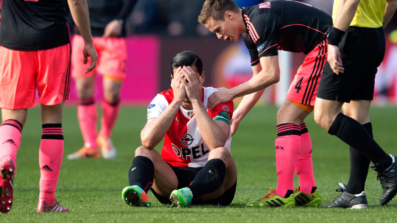 Pèlle krijgt straf van Feyenoord