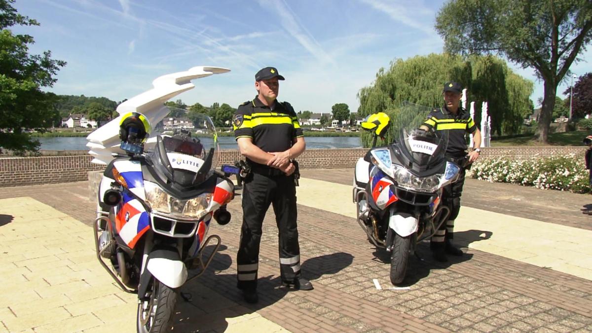 Politie heeft nieuw praktischer uniform
