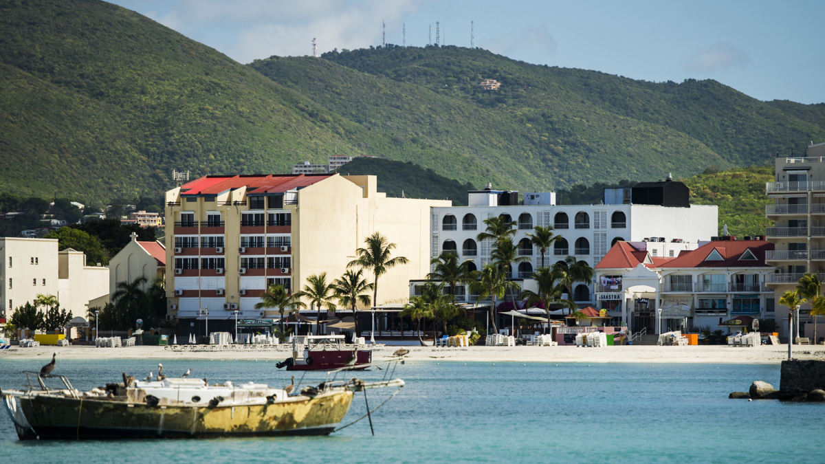 Franse deel Sint Maarten boos op Nederland