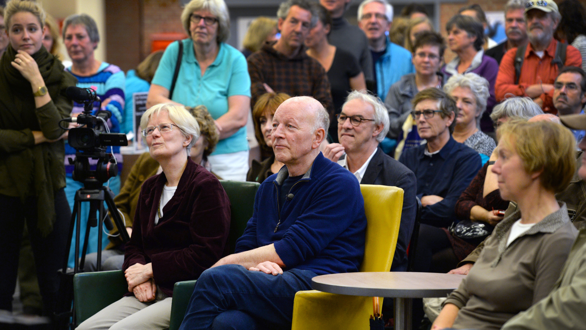 Maarten 't Hart start 'Nederland Leest' | Nieuwsuur