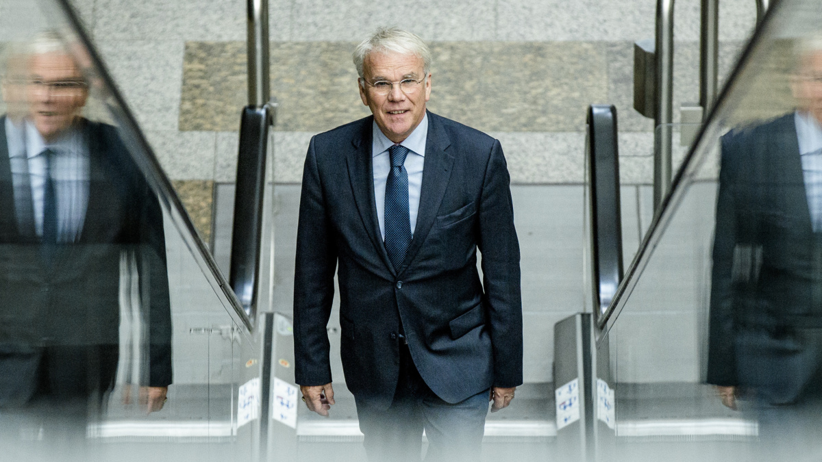Norbert Klein begint Vrijzinnige Partij