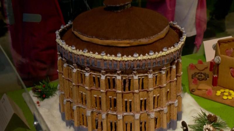 Dorp van koek bij koekhuizenwedstrijd