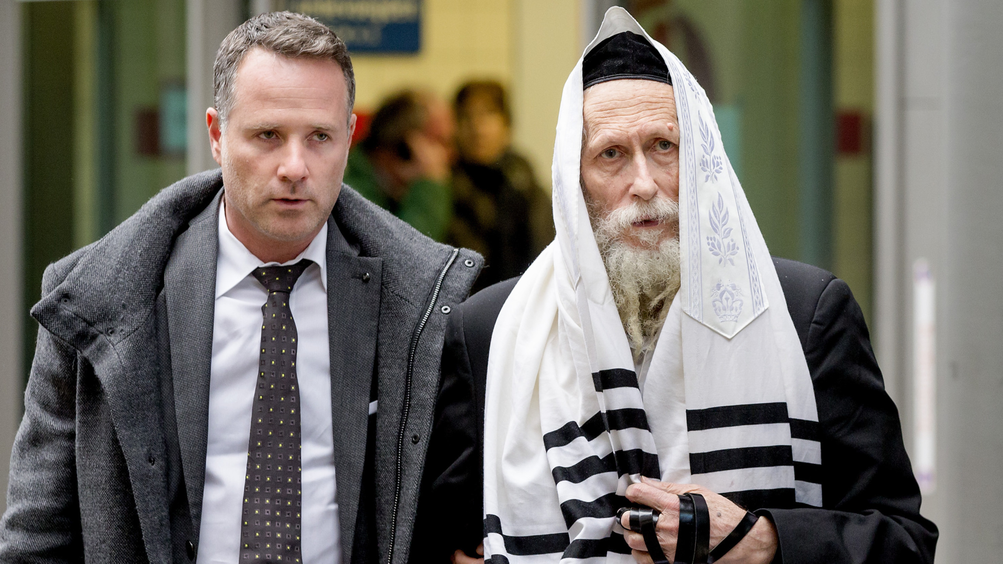 1,5 jaar cel voor misbruikende rabbijn Berland | NOS