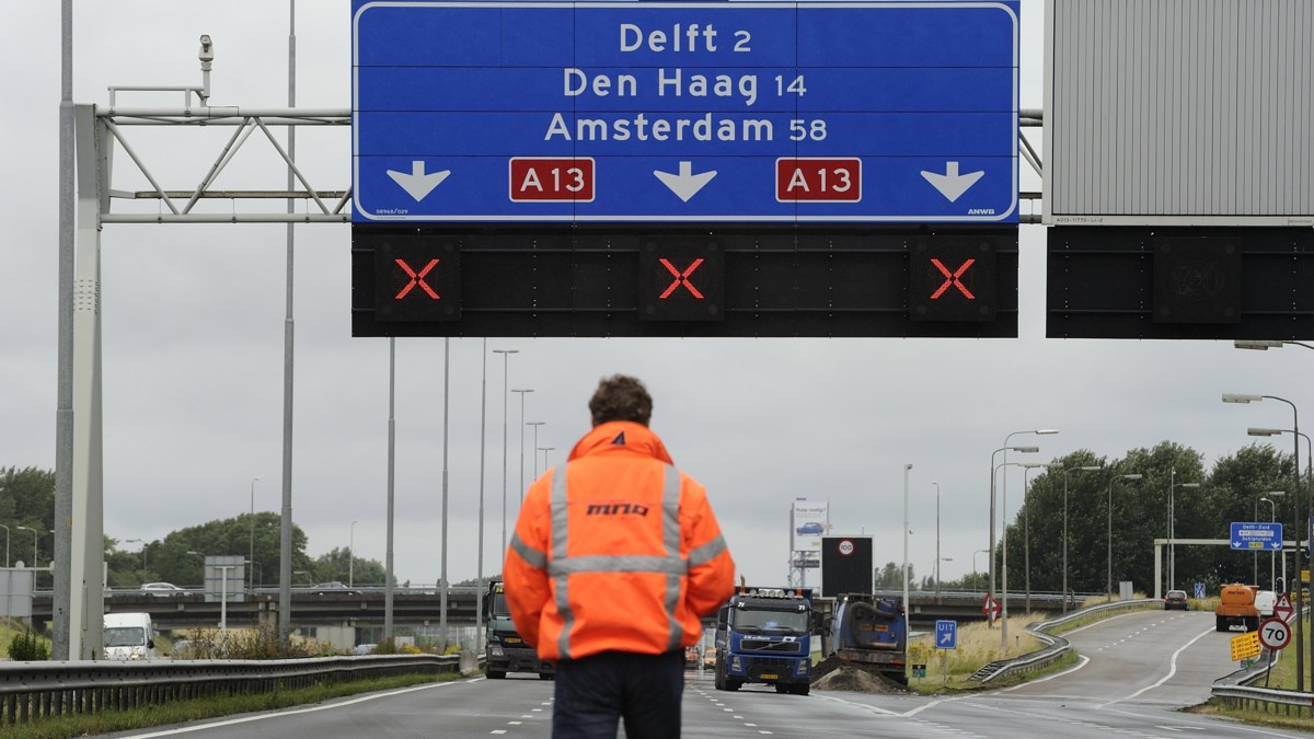 Onderzoek naar camera's bij rode kruizen snelweg