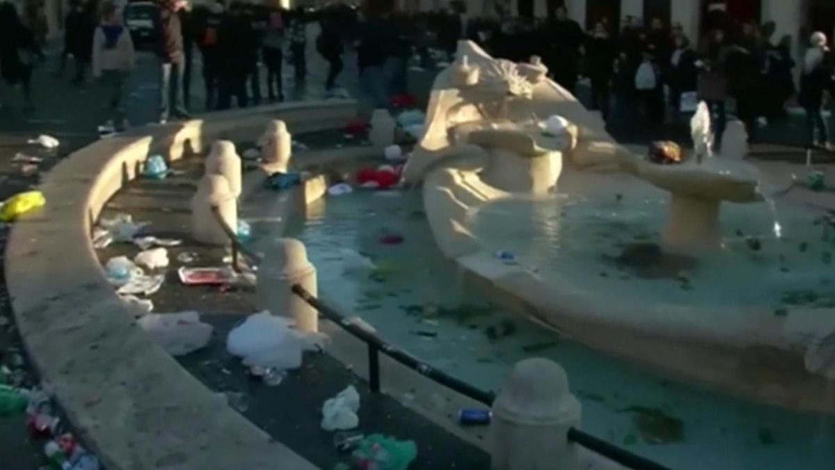 Feyenoordfans rellen in Rome