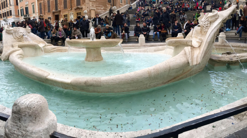 Ambassade betaalt mee aan herstel fontein Rome