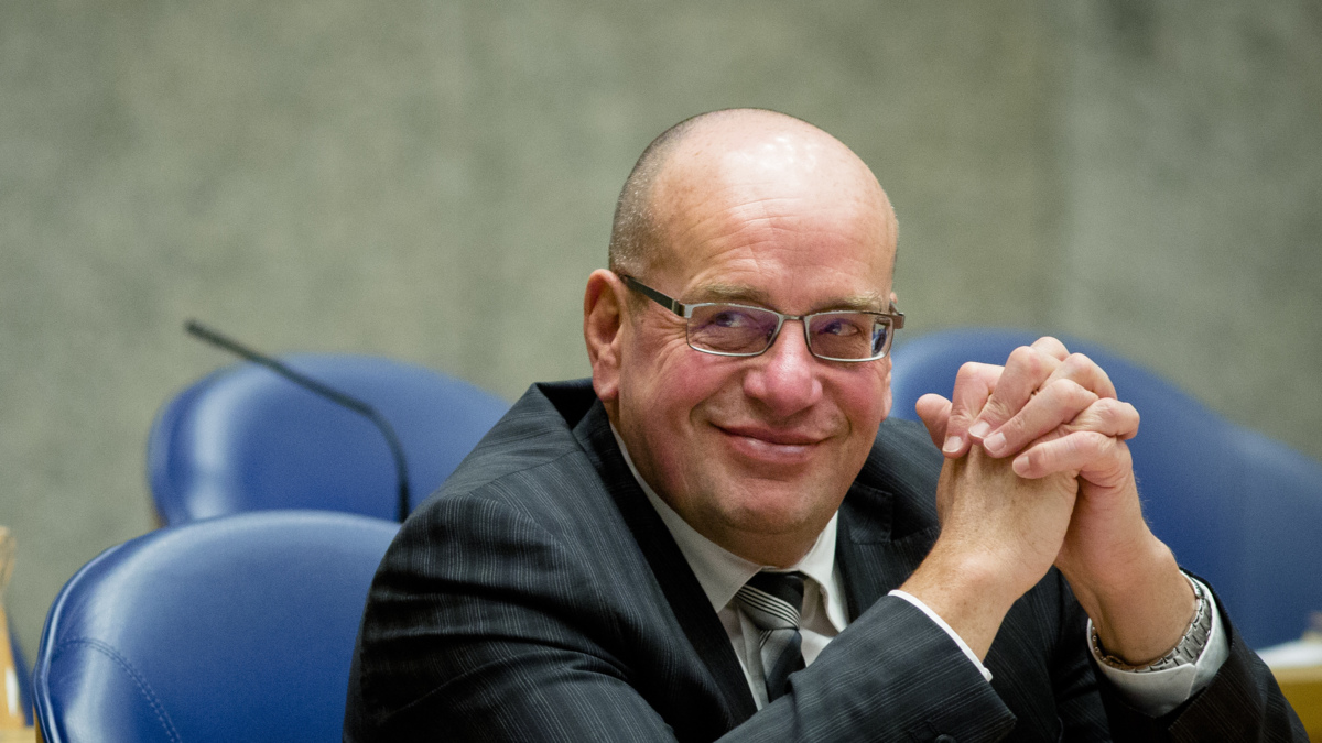 Teeven terug in Tweede Kamer