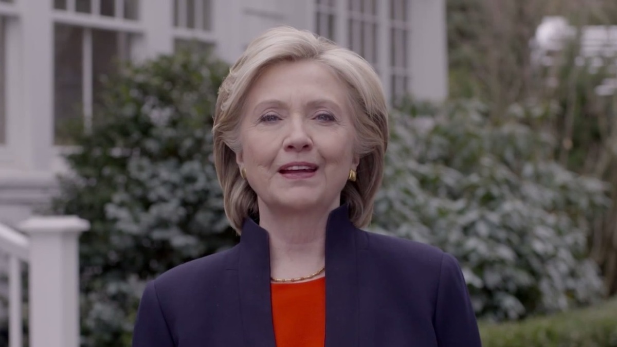 Hillary Clinton officieel presidentskandidaat