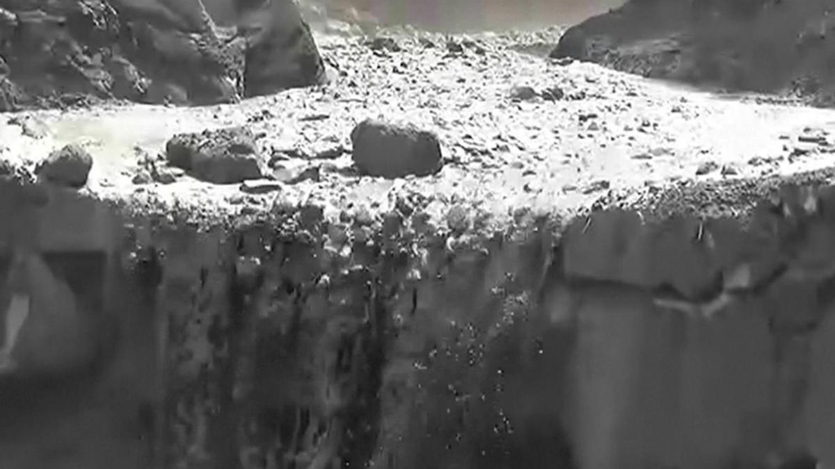 Modderstromen door vulkaanuitbarsting