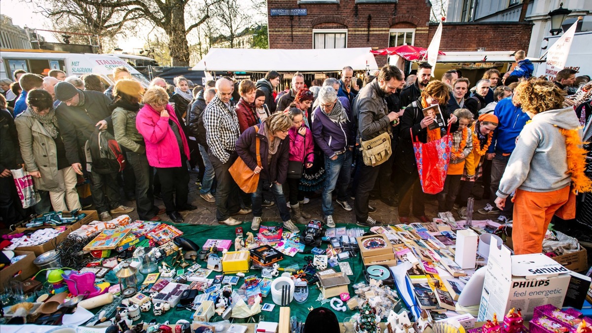 We liepen met een kunstkenner over de Utrechtse vrijmarkt
