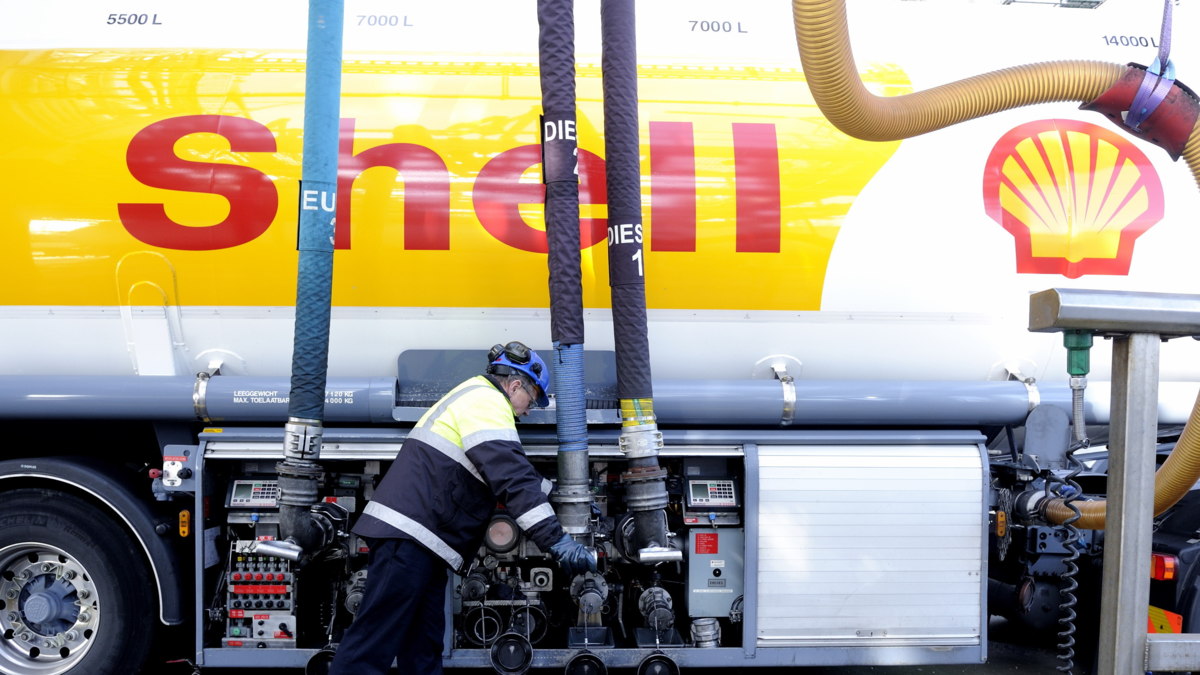 Shell schrapt 6500 banen