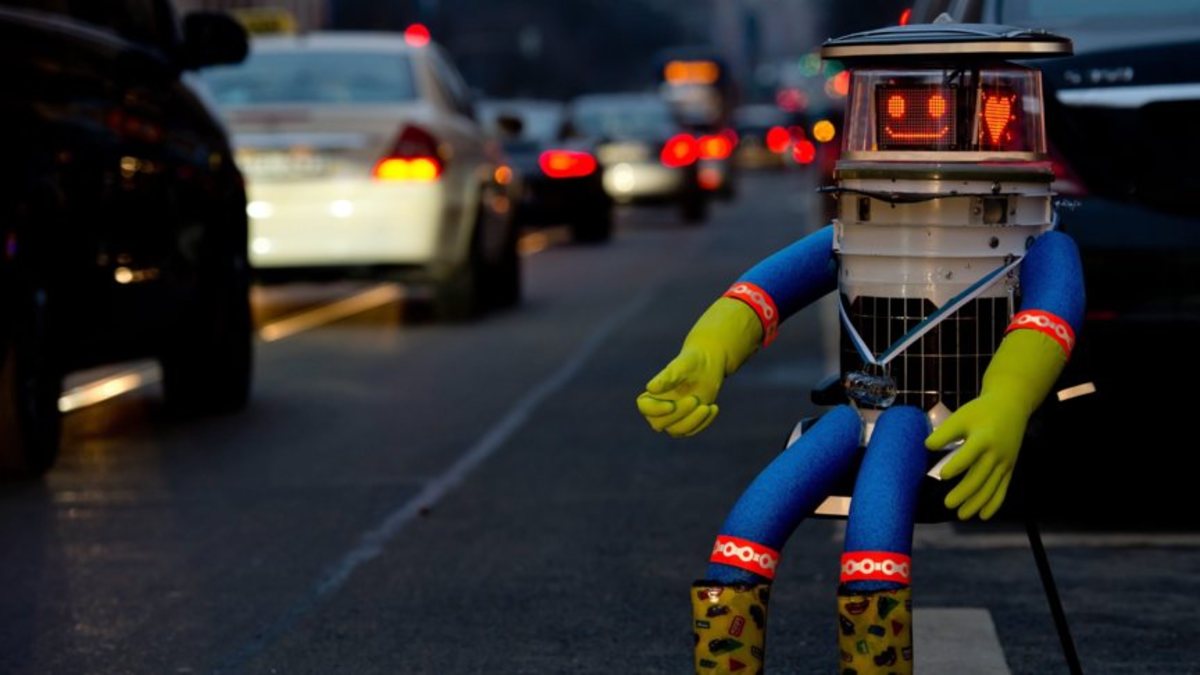 Hitchbot in elkaar geslagen
