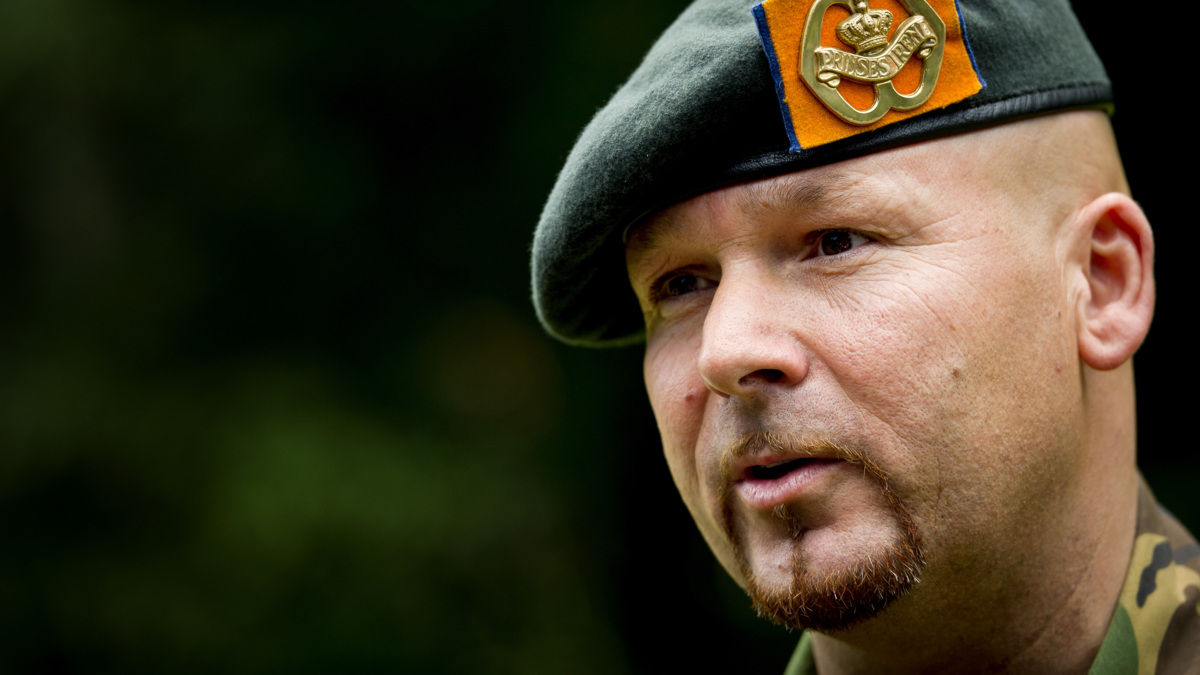 Defensie onderzoekt datingfraude met foto's