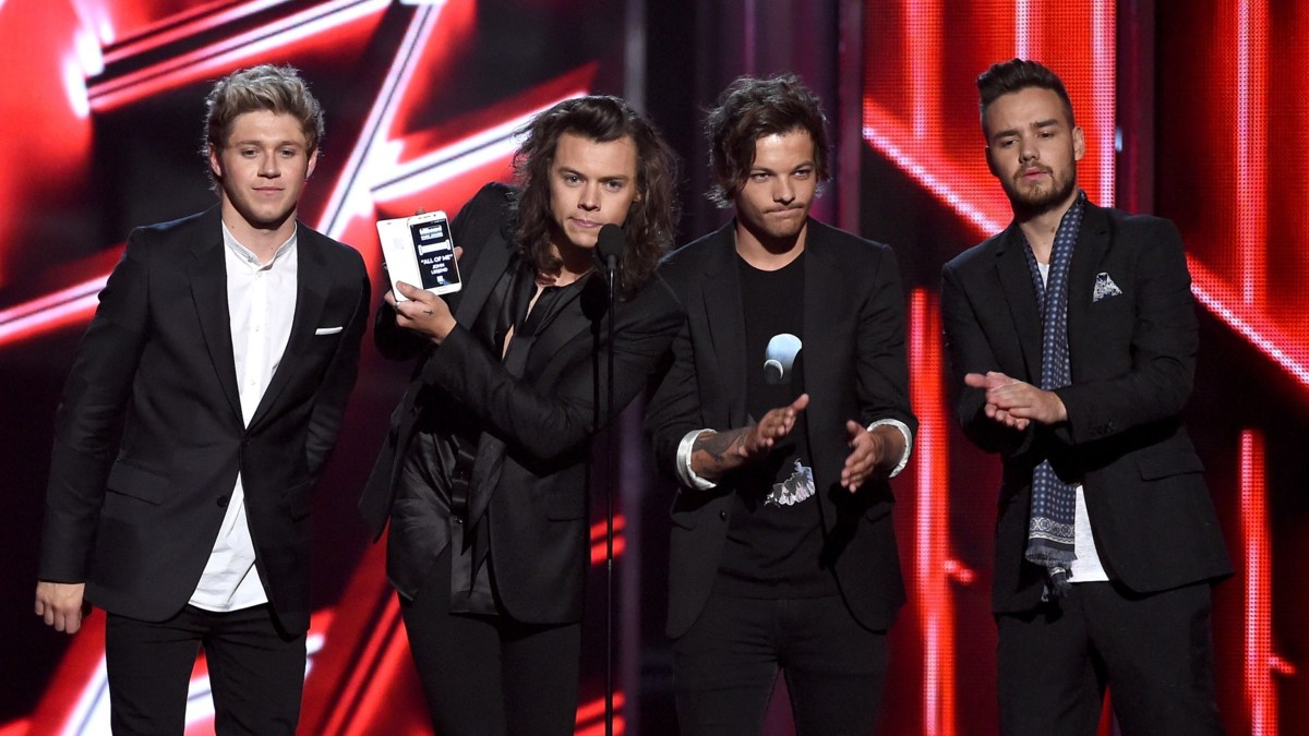 'One Direction tijdelijk uit elkaar'