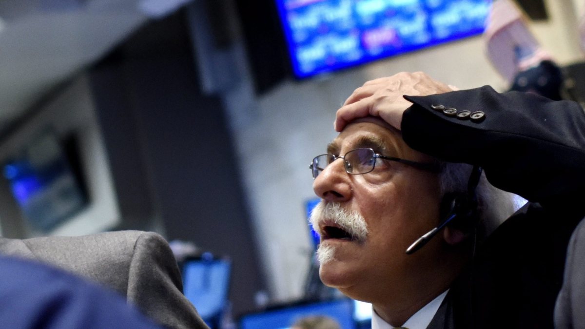Herstel blijft uit op beurs van Shanghai