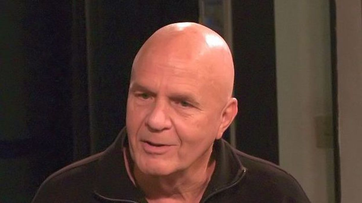Zelfhulpgoeroe Wayne Dyer (75) overleden