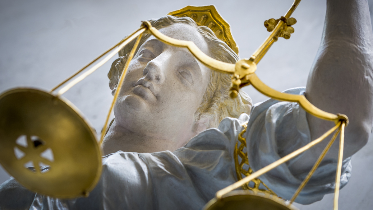 Kroongetuige Fred Ros moet van hof achter de tralies blijven