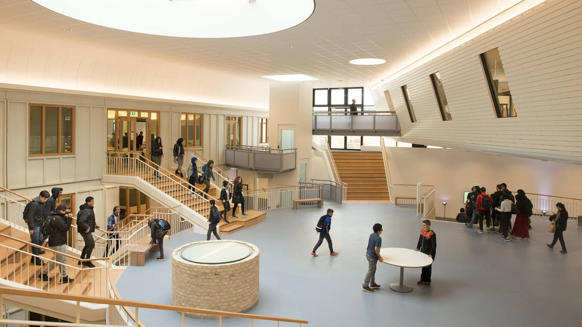 Calvijn College: nieuw gebouw, nieuw elan