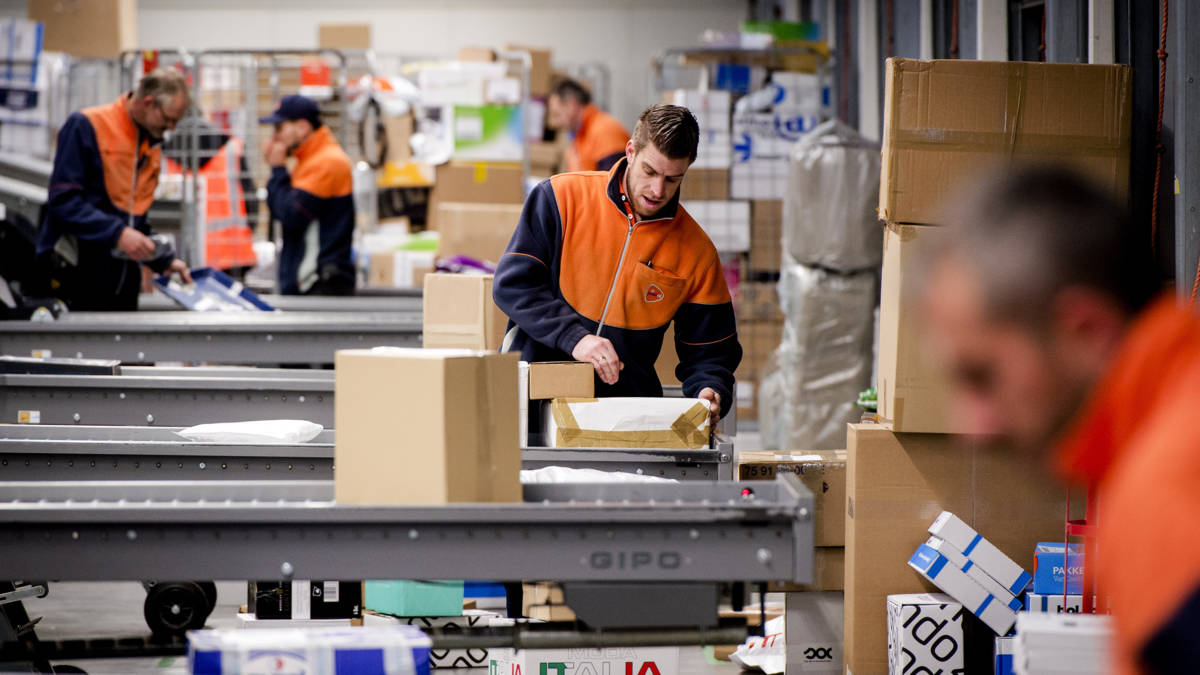 'Belgische Bpost wil PostNL overnemen'