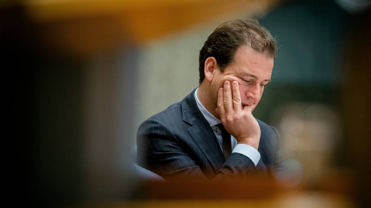 Asscher maakte uitzondering voor elf AOW'ers in bezet gebied