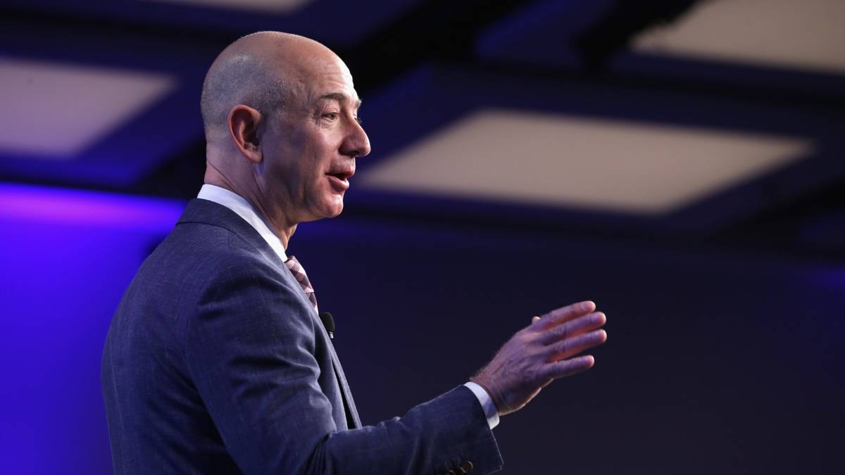 Koers Amazon Daalt Fors Na Bekendmaken Recordwinst
