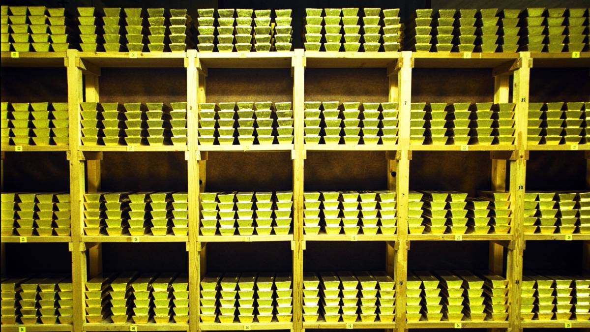 Goud en geld Nederlandsche Bank mogelijk naar andere plek