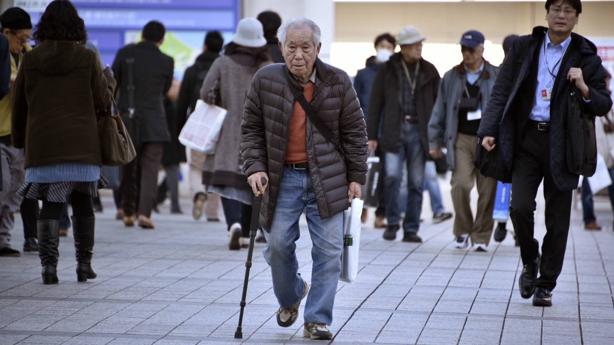 Steeds minder Japanners | NOS