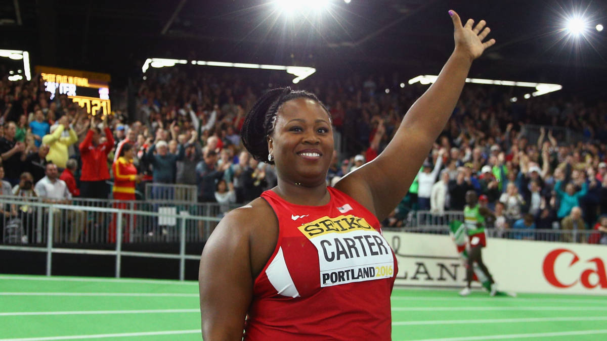 Kogelstootster Carter pakt wereldtitel