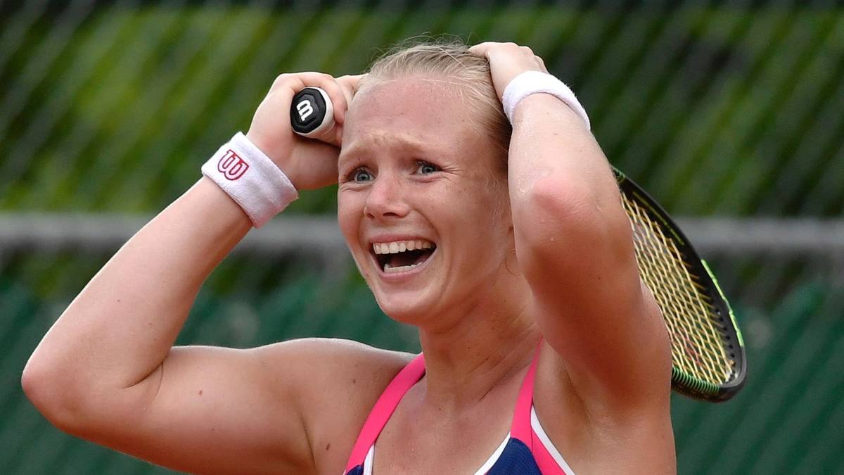 Bertens in achtste finales Roland Garros na slijtageslag