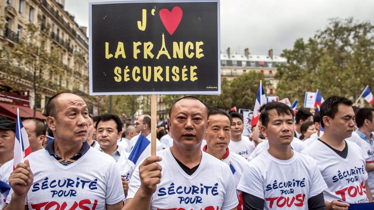 Parijzenaars de straat op om geweld tegen Aziaten