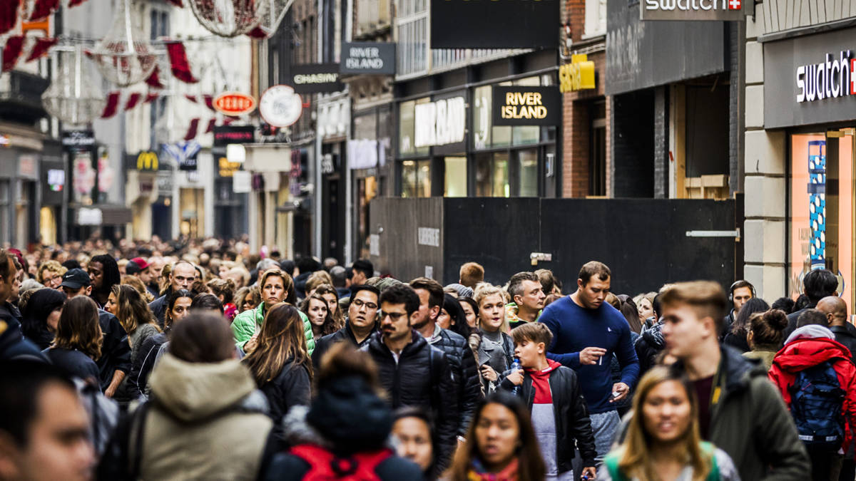 'Meeste Nederlanders zien spanningen in de samenleving'