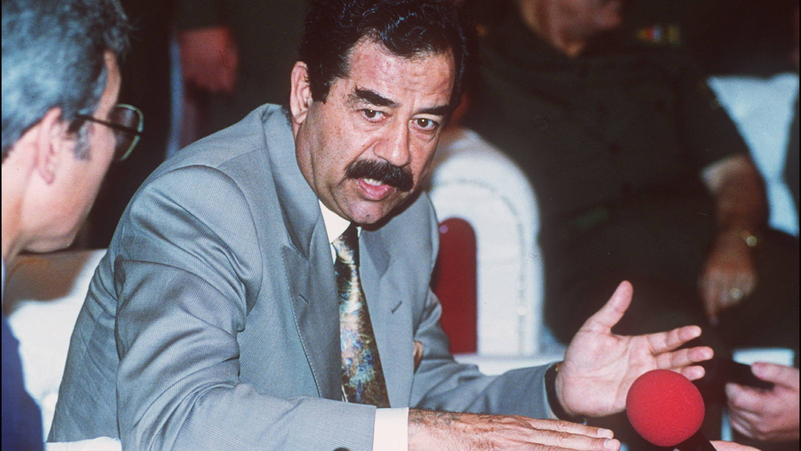 10 jaar na de dood van Saddam Hussein: is Irak er beter van geworden? | NOS