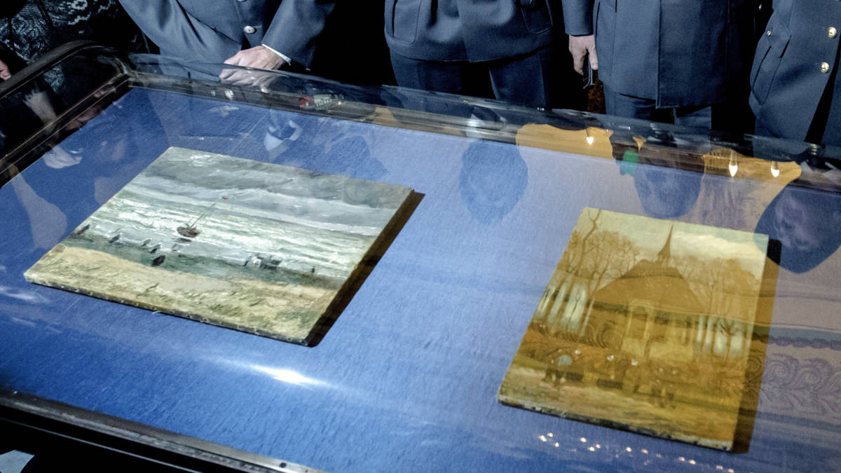 Gestolen schilderijen terug naar Van Gogh-museum