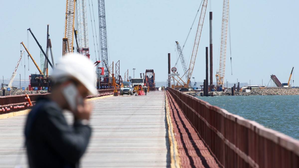 Drie jaar na annexatie wordt nog hard gewerkt aan een Krim-brug