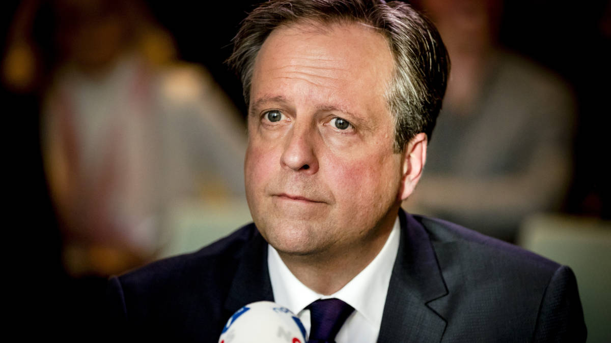 Pechtold: uitspraken D66'er over Wilders onverstandig