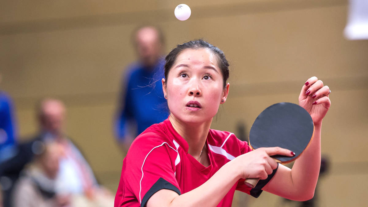 Li Jie heeft titel terug, Gommers verrast bij mannen