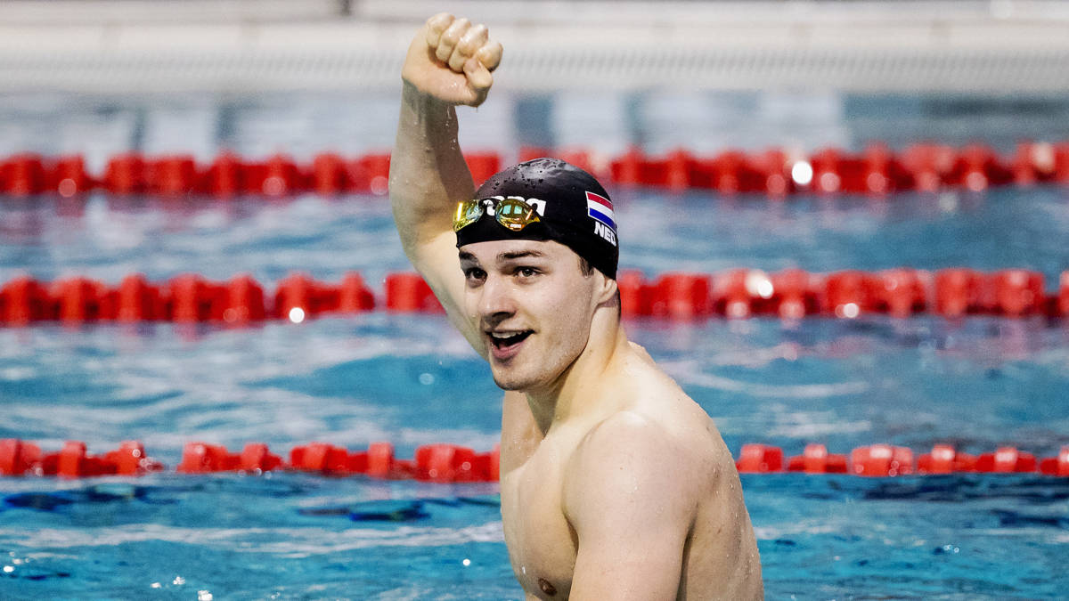 Kamminga blijft verrassen op schoolslag