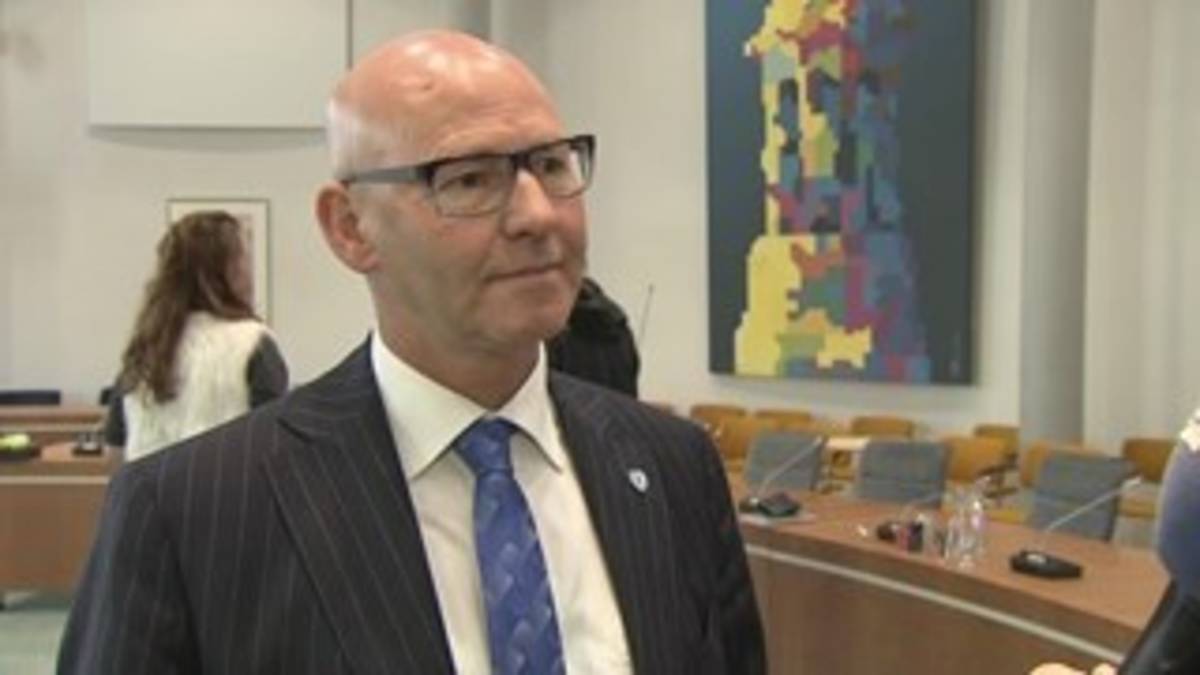 Burgemeester Kampen wil avondklok voor bewoners azc's