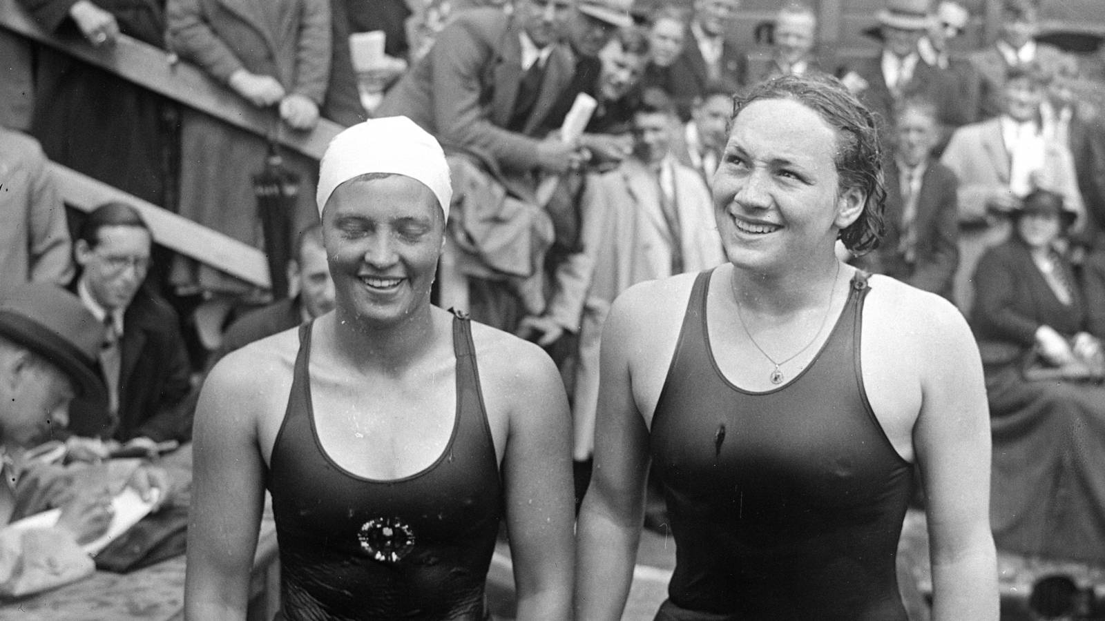 Vooroorlogs zwemgoud staat nog altijd in bloei | NOS