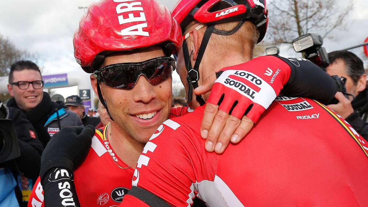 Debusschere sprint naar winst in de straten van Iwuy