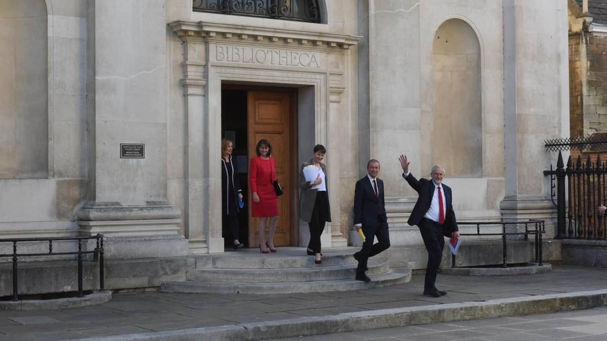 Als je de brexit accepteert, stem je May. Anders de LibDems