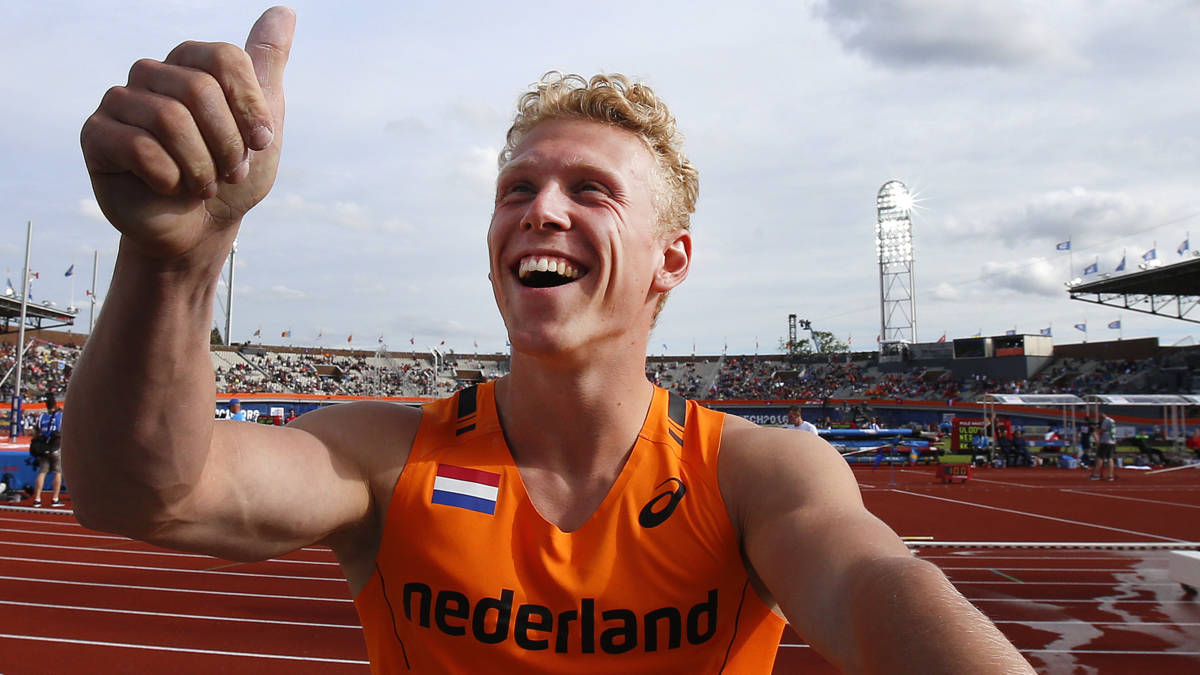 Menno Vloon springt record Rens Blom uit de boeken