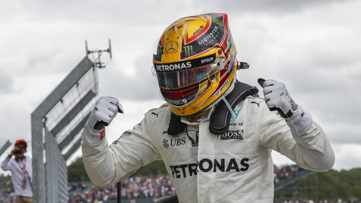 Vijfde zege Hamilton op Silverstone, Verstappen vierde