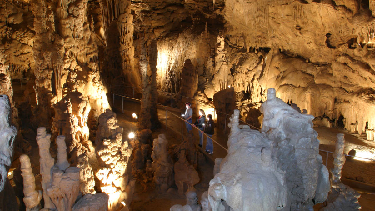 Drie vragen over grotten