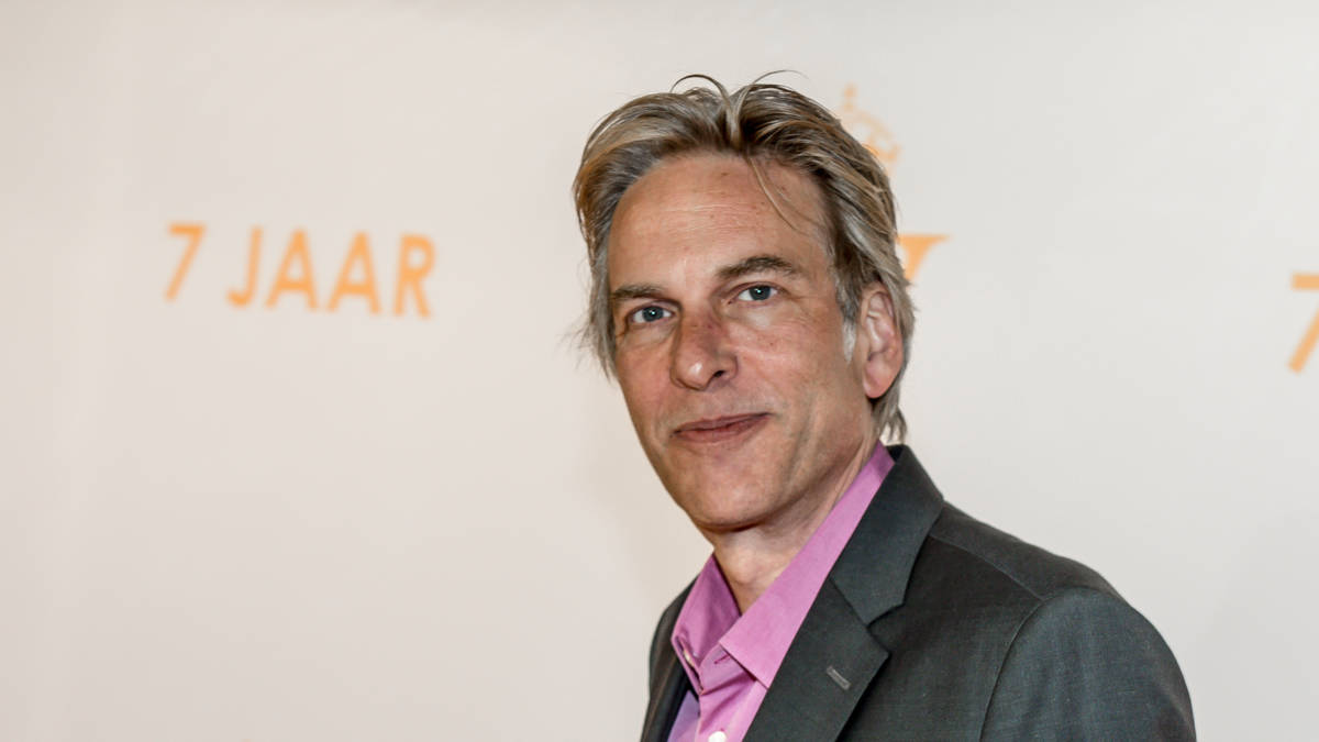 Marconi Award voor Willem van Kooten, alias 'Joost den Draaijer' | NOS