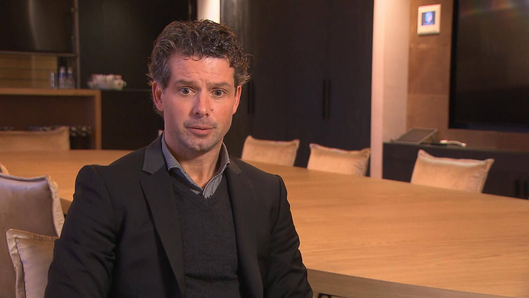 De Jong legt lat bij Utrecht nog hoger dan onder Ten Hag | NOS